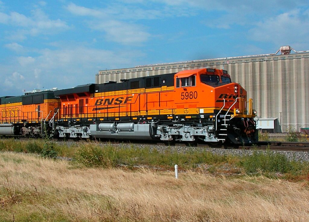 BNSF 5980